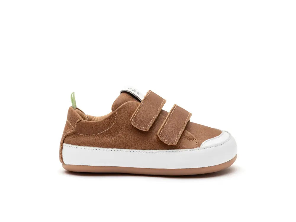 Calzado Bebé Barefoot Tip Toey Joey Bossy Marrón